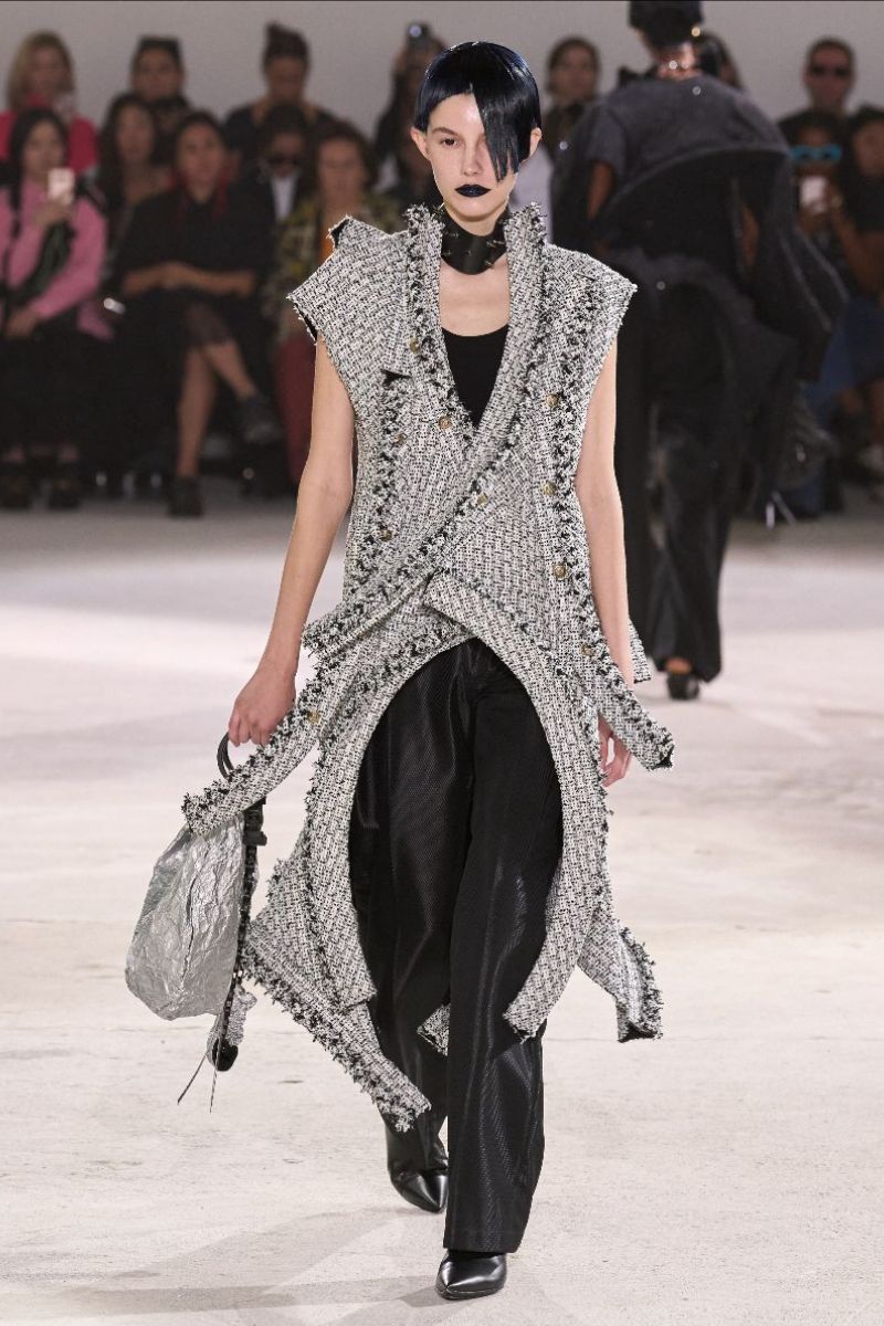 INNERRAUM + JUNYA WATANABE – lllllllllll