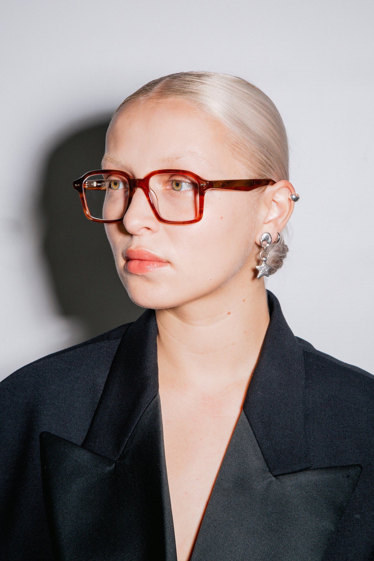 SUPERMODEL WALNUT GROVE CLEAR – lllllllllll